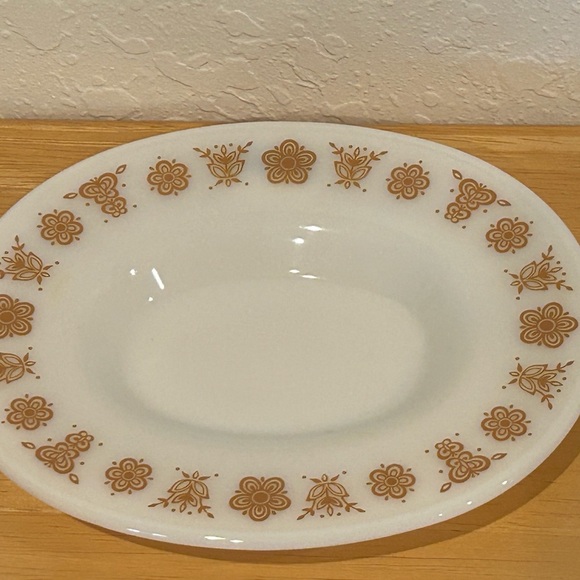 Pyrex | Kitchen | Vintage Pyrex Butterfly Gold Serving Plate | Poshmark